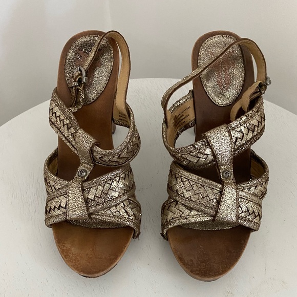 Frye | Shoes | Frye Dolly Woven Metallic Slingback Heel | Poshmark